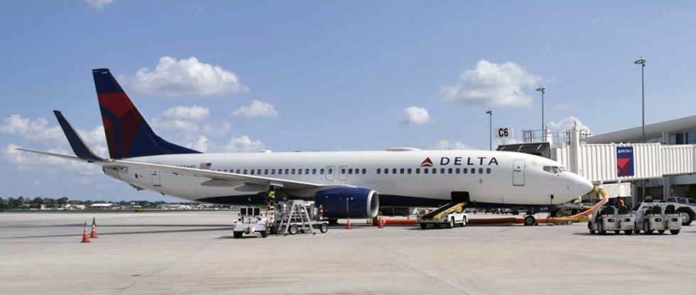 flymsy - Louis Armstrong New Orleans International Airport